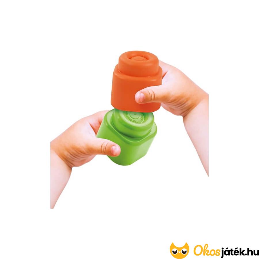 Clemmy puha labda 5 db építőkockával